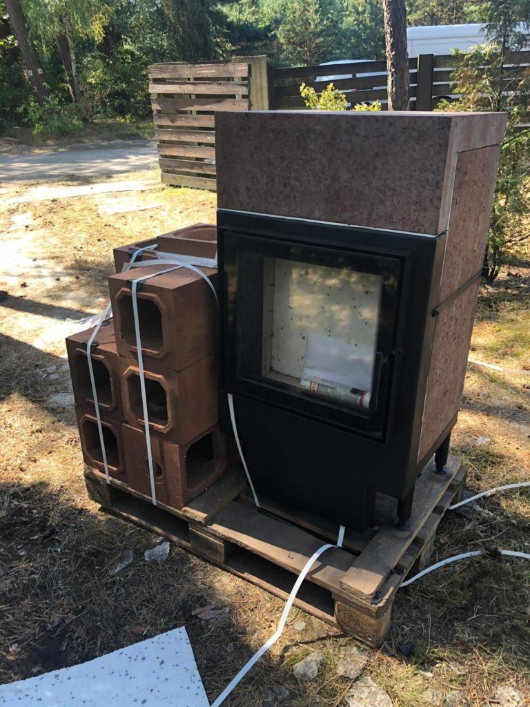 Pieco-kominek - montaż kominków akumulacyjnych oraz piecokominków